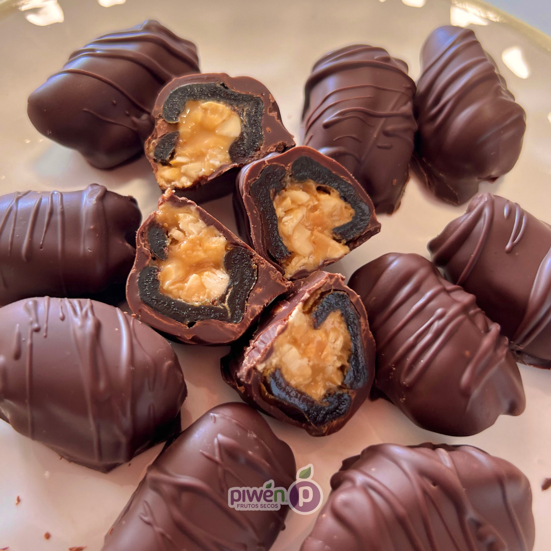 Descubre cómo preparar dátiles rellenos de maní con chocolate en pocos ...